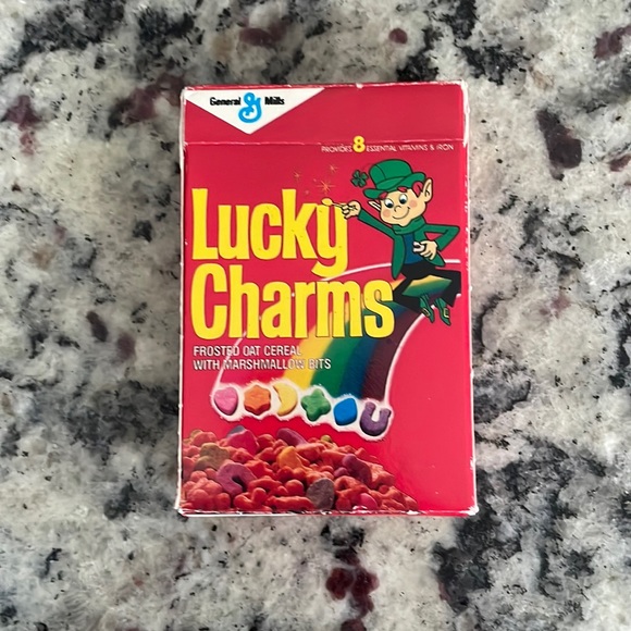 General Mills | Games | Vintage 987 General Mills Lucky Charms Playing ...